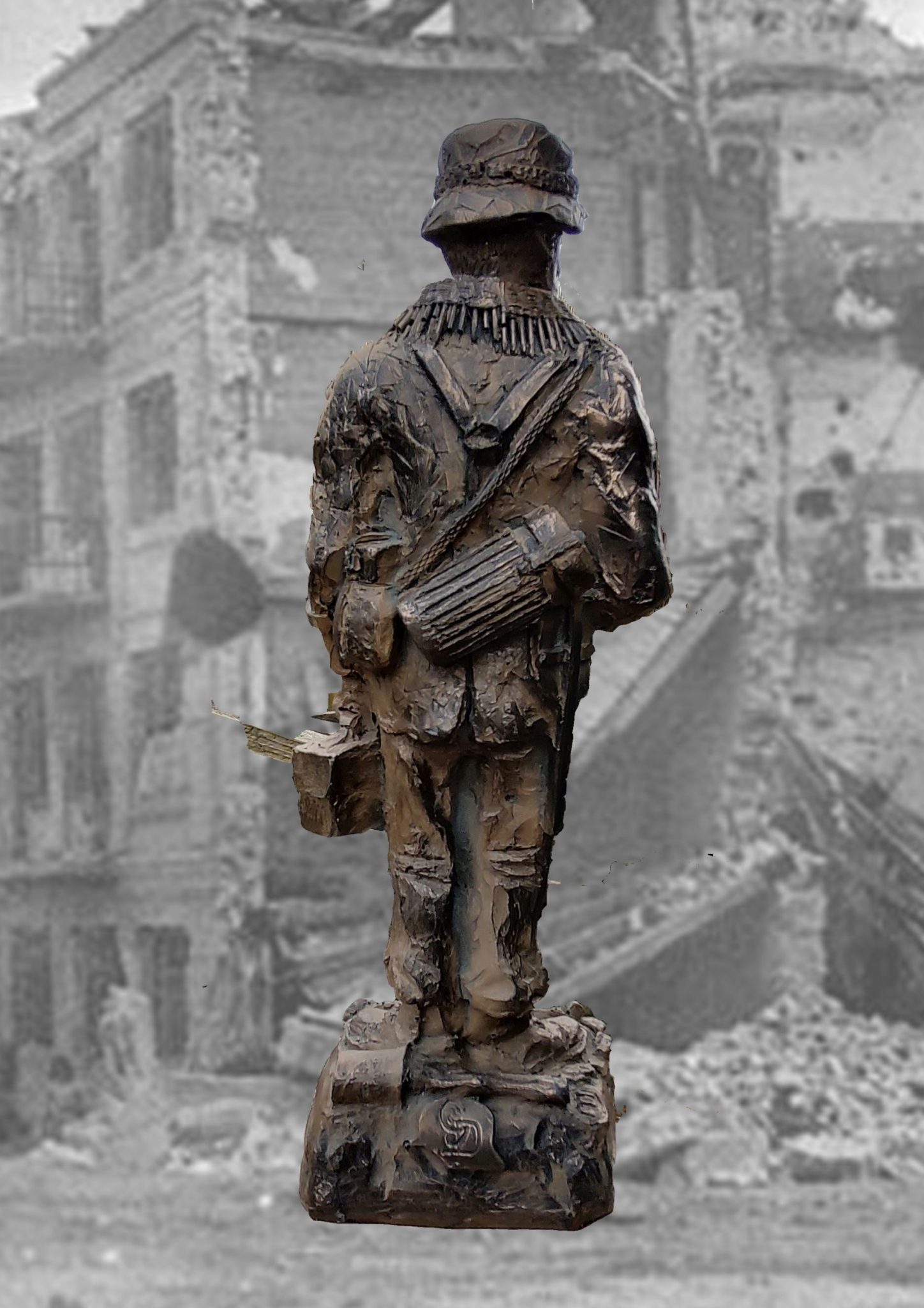 GD Gunner Statue – Military Print